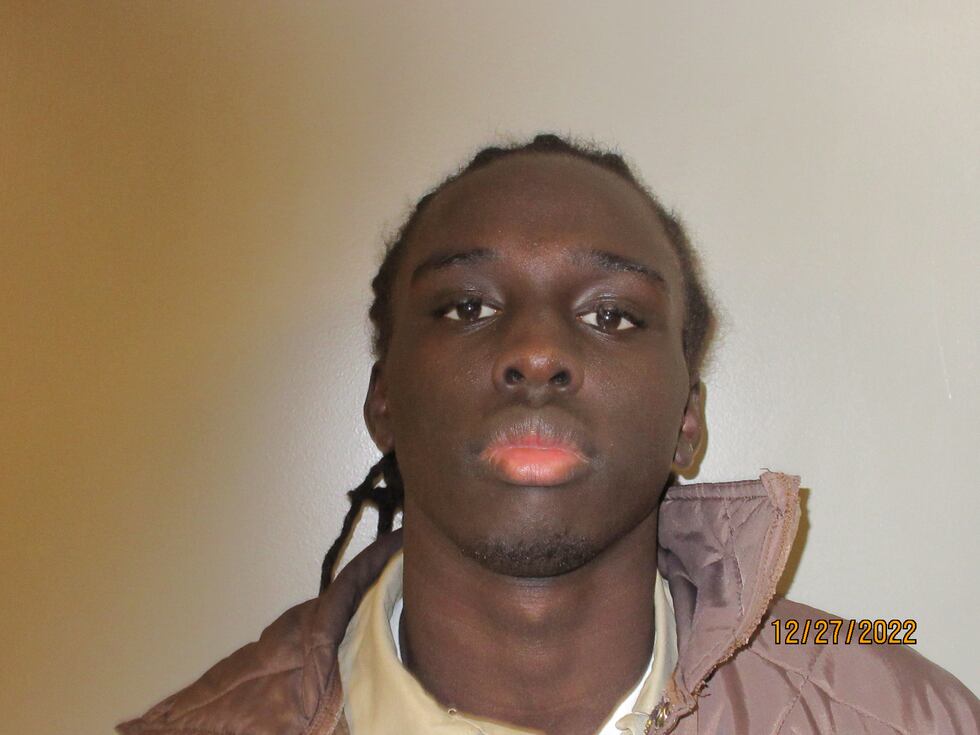 Authorities searching for missing Lincoln inmate Authorities searching for missing Lincoln inmate